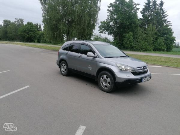 Pelēks Honda CR-V 2008 Viļņa, ar dzinēja tilpumu 2.00 L un nobraukumu 524 tūkst. km par 2600 €, foto 3 vietnē AUTOMOTO.COM.LV