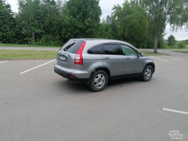 Pelēks Honda CR-V 2008 Viļņa, ar dzinēja tilpumu 2.00 L un nobraukumu 524 tūkst. km par 2600 €, foto 5 vietnē AUTOMOTO.COM.LV