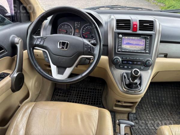 Pelēks Honda CR-V 2008 Rīga, ar dzinēja tilpumu 2.20 L un nobraukumu 346 tūkst. km par 2990 €, foto 10 vietnē AUTOMOTO.COM.LV