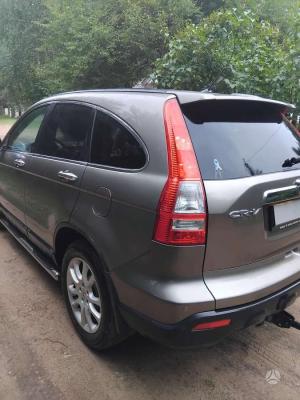 Pelēks Honda CR-V 2008 Viļņa, ar dzinēja tilpumu 2.20 L un nobraukumu 294 tūkst. km par 4250 €, foto 4 vietnē AUTOMOTO.COM.LV
