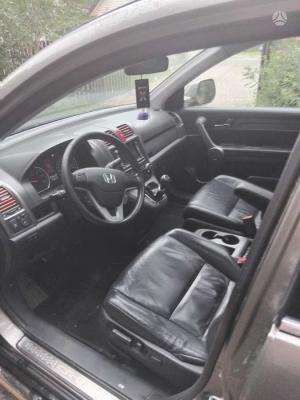 Pelēks Honda CR-V 2008 Viļņa, ar dzinēja tilpumu 2.20 L un nobraukumu 294 tūkst. km par 4250 €, foto 8 vietnē AUTOMOTO.COM.LV