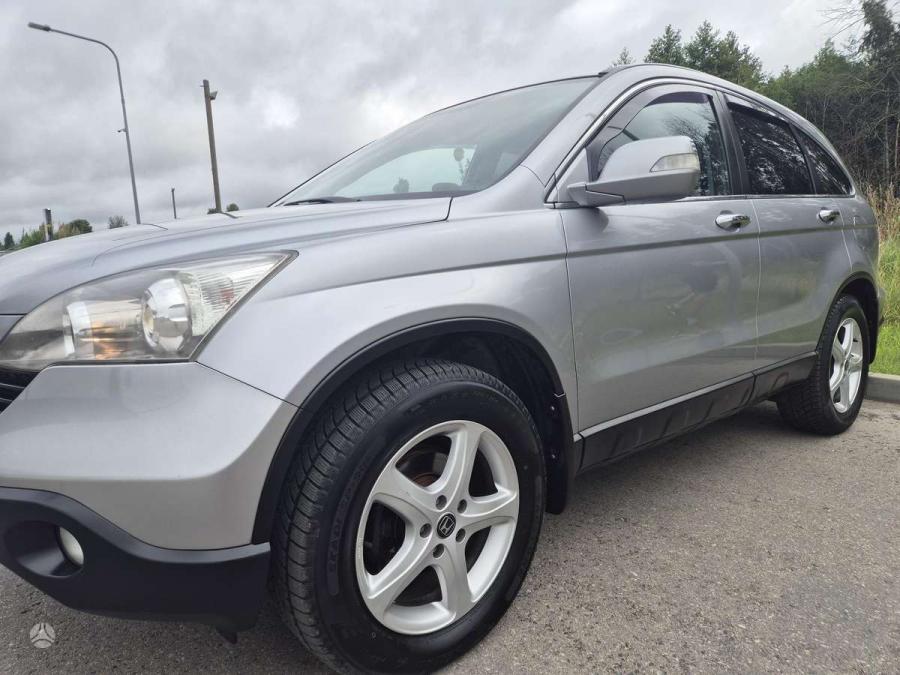 Pelēks Honda CR-V 2008 Utena, ar dzinēja tilpumu 2.20 L un nobraukumu 191 tūkst. km par 6350 €, foto 12 vietnē AUTOMOTO.COM.LV