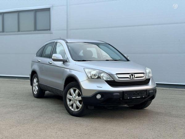 Grey Honda CR-V 2008 in Utena, with an engine capacity of 2.00 L and mileage of 400 thousand km for 3990 €, photo 2 on AUTOMOTO.COM.LV