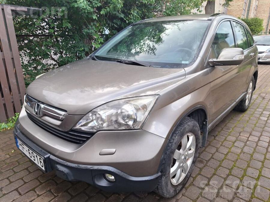 Pelēks Honda CR-V 2008 Rīga, ar dzinēja tilpumu 2.00 L un nobraukumu 177 tūkst. km par 5500 €, foto 1 vietnē AUTOMOTO.COM.LV