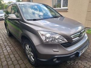 Pelēks Honda CR-V 2008 Rīga, ar dzinēja tilpumu 2.00 L un nobraukumu 177 tūkst. km par 5500 €, foto 3 vietnē AUTOMOTO.COM.LV