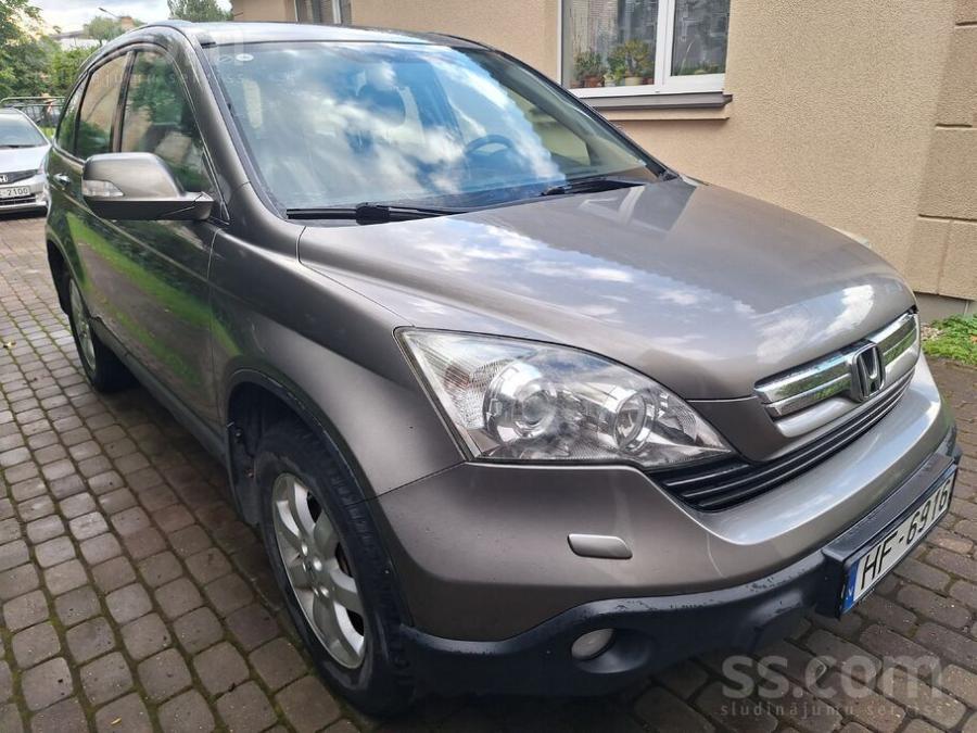 Pelēks Honda CR-V 2008 Rīga, ar dzinēja tilpumu 2.00 L un nobraukumu 177 tūkst. km par 5500 €, foto 3 vietnē AUTOMOTO.COM.LV