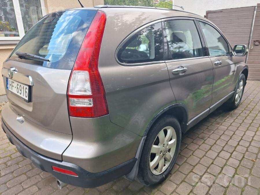 Pelēks Honda CR-V 2008 Rīga, ar dzinēja tilpumu 2.00 L un nobraukumu 177 tūkst. km par 5500 €, foto 4 vietnē AUTOMOTO.COM.LV