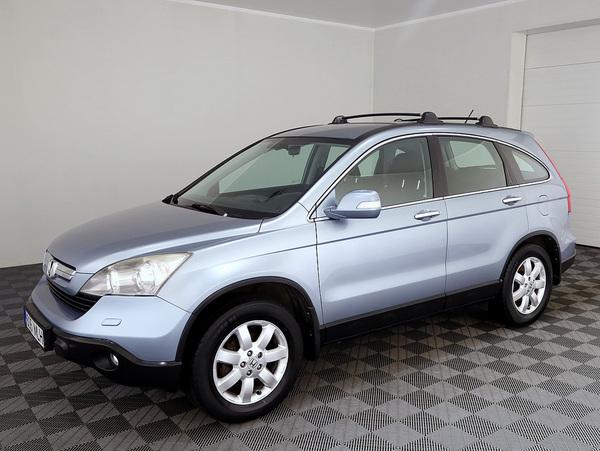 Grey Honda CR-V 2008 in Tallinn, with an engine capacity of 2.00 L and mileage of 196 thousand km for 2999 €, photo 2 on AUTOMOTO.COM.LV