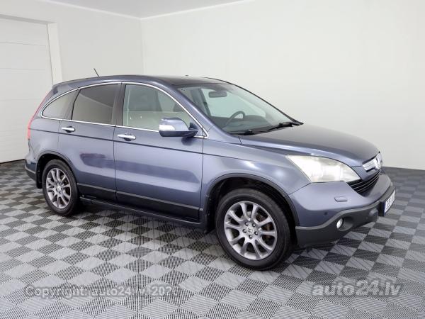 Pelēks Honda CR-V 2008 Tallina, ar dzinēja tilpumu 2.00 L un nobraukumu 267 tūkst. km par 3699 €, foto 1 vietnē AUTOMOTO.COM.LV