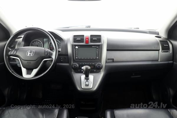 Pelēks Honda CR-V 2008 Tallina, ar dzinēja tilpumu 2.00 L un nobraukumu 267 tūkst. km par 3699 €, foto 5 vietnē AUTOMOTO.COM.LV