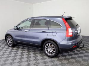Pelēks Honda CR-V 2008 Tallina, ar dzinēja tilpumu 2.00 L un nobraukumu 267 tūkst. km par 3699 €, foto 14 vietnē AUTOMOTO.COM.LV