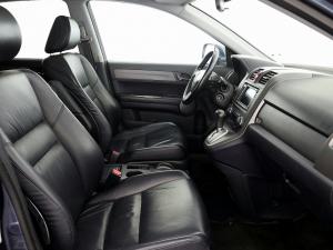 Pelēks Honda CR-V 2008 Tallina, ar dzinēja tilpumu 2.00 L un nobraukumu 267 tūkst. km par 3699 €, foto 16 vietnē AUTOMOTO.COM.LV