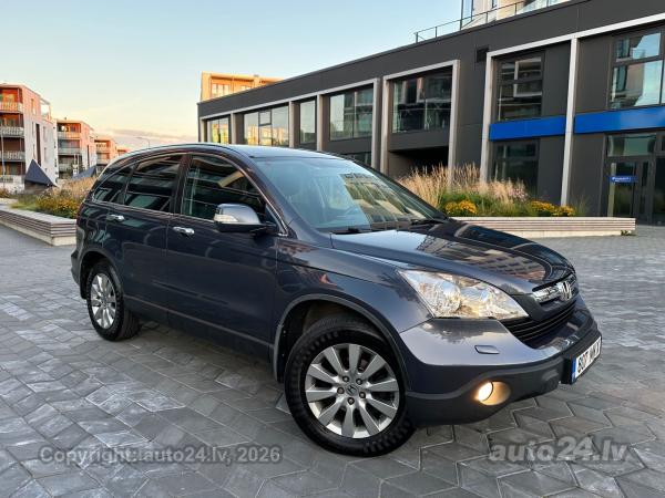 Pelēks Honda CR-V 2008 Tallina, ar dzinēja tilpumu 2.00 L un nobraukumu 259 tūkst. km par 4650 €, foto 7 vietnē AUTOMOTO.COM.LV