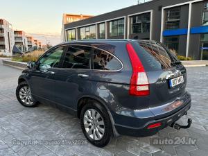 Pelēks Honda CR-V 2008 Tallina, ar dzinēja tilpumu 2.00 L un nobraukumu 259 tūkst. km par 4650 €, foto 13 vietnē AUTOMOTO.COM.LV