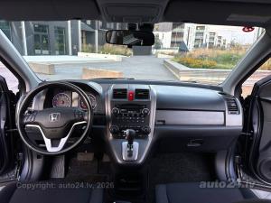 Pelēks Honda CR-V 2008 Tallina, ar dzinēja tilpumu 2.00 L un nobraukumu 259 tūkst. km par 4650 €, foto 22 vietnē AUTOMOTO.COM.LV