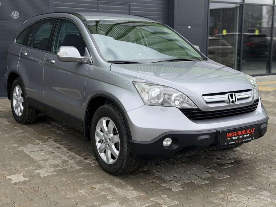 Pelēks Honda CR-V 2008 Viļņa, ar dzinēja tilpumu 2.20 L un nobraukumu 148 tūkst. km par 8888 €, foto 6 vietnē AUTOMOTO.COM.LV