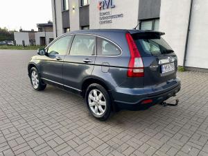 Grey Honda CR-V 2008 in Vilnius, with an engine capacity of 2.20 L and mileage of 357 thousand km for 3950 €, photo 5 on AUTOMOTO.COM.LV