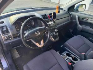 Grey Honda CR-V 2008 in Vilnius, with an engine capacity of 2.20 L and mileage of 357 thousand km for 3950 €, photo 13 on AUTOMOTO.COM.LV