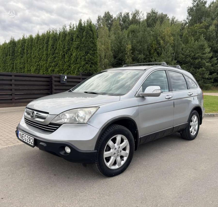 Pelēks Honda CR-V 2008 Viļņa, ar dzinēja tilpumu 2.20 L un nobraukumu 269 tūkst. km par 3850 €, foto 1 vietnē AUTOMOTO.COM.LV
