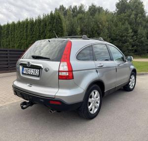Pelēks Honda CR-V 2008 Viļņa, ar dzinēja tilpumu 2.20 L un nobraukumu 269 tūkst. km par 3850 €, foto 5 vietnē AUTOMOTO.COM.LV