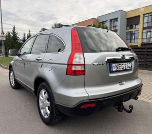 Pelēks Honda CR-V 2008 Viļņa, ar dzinēja tilpumu 2.20 L un nobraukumu 269 tūkst. km par 3850 €, foto 8 vietnē AUTOMOTO.COM.LV
