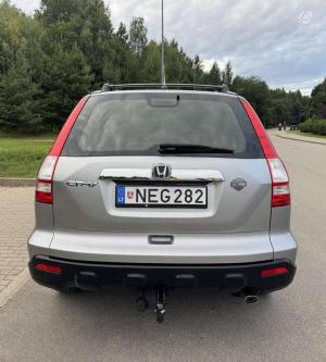 Pelēks Honda CR-V 2008 Viļņa, ar dzinēja tilpumu 2.20 L un nobraukumu 269 tūkst. km par 3850 €, foto 9 vietnē AUTOMOTO.COM.LV