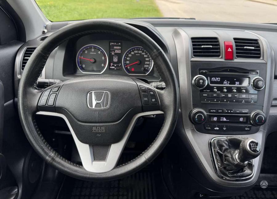Pelēks Honda CR-V 2008 Viļņa, ar dzinēja tilpumu 2.20 L un nobraukumu 269 tūkst. km par 3850 €, foto 12 vietnē AUTOMOTO.COM.LV