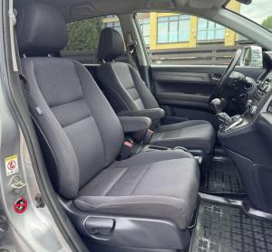 Pelēks Honda CR-V 2008 Viļņa, ar dzinēja tilpumu 2.20 L un nobraukumu 269 tūkst. km par 3850 €, foto 17 vietnē AUTOMOTO.COM.LV