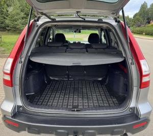 Pelēks Honda CR-V 2008 Viļņa, ar dzinēja tilpumu 2.20 L un nobraukumu 269 tūkst. km par 3850 €, foto 19 vietnē AUTOMOTO.COM.LV