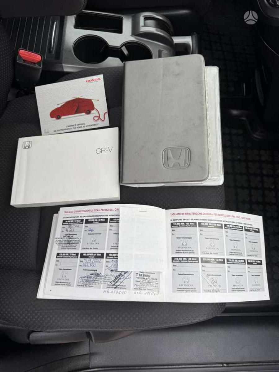 Pelēks Honda CR-V 2008 Viļņa, ar dzinēja tilpumu 2.20 L un nobraukumu 269 tūkst. km par 3850 €, foto 30 vietnē AUTOMOTO.COM.LV