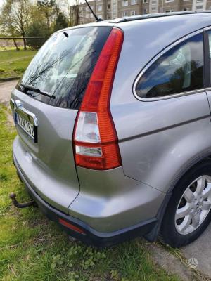 Pelēks Honda CR-V 2008 Viļņa, ar dzinēja tilpumu 2.20 L un nobraukumu 269 tūkst. km par 4500 €, foto 6 vietnē AUTOMOTO.COM.LV