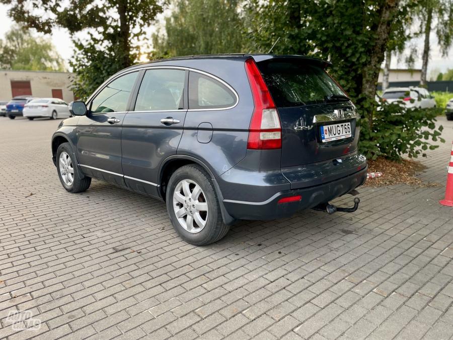 Pelēks Honda CR-V 2008 Viļņa, ar dzinēja tilpumu 2.20 L un nobraukumu 357 tūkst. km par 3950 €, foto 11 vietnē AUTOMOTO.COM.LV