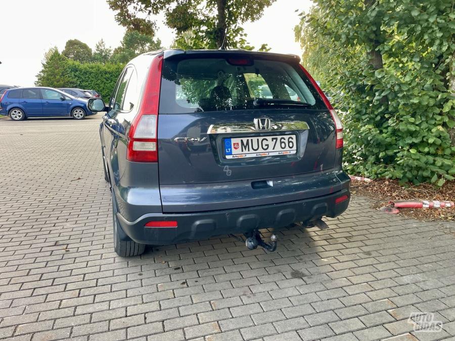 Pelēks Honda CR-V 2008 Viļņa, ar dzinēja tilpumu 2.20 L un nobraukumu 357 tūkst. km par 3950 €, foto 12 vietnē AUTOMOTO.COM.LV
