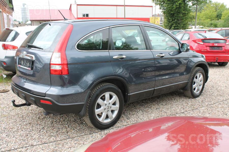 Pelēks Honda CR-V 2009 Daugavpils, ar dzinēja tilpumu 2.20 L un nobraukumu 238 tūkst. km par 6690 €, foto 8 vietnē AUTOMOTO.COM.LV