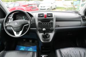Pelēks Honda CR-V 2009 Daugavpils, ar dzinēja tilpumu 2.20 L un nobraukumu 238 tūkst. km par 6690 €, foto 14 vietnē AUTOMOTO.COM.LV