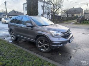 Pelēks Honda CR-V 2009 Šauļi, ar dzinēja tilpumu 2.20 L un nobraukumu 299 tūkst. km par 4500 €, foto  vietnē AUTOMOTO.COM.LV