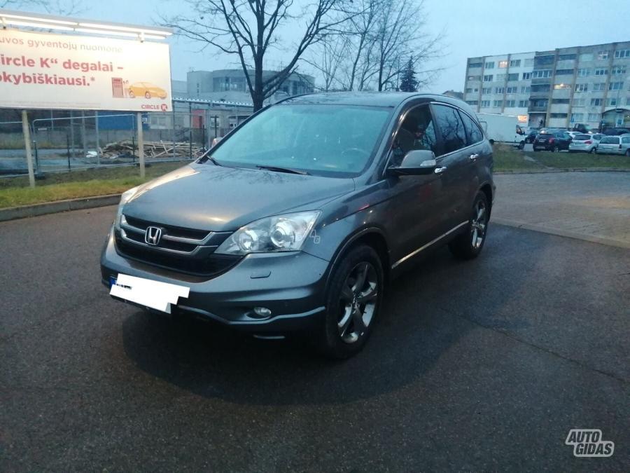 Pelēks Honda CR-V 2009 Šauļi, ar dzinēja tilpumu 2.20 L un nobraukumu 299 tūkst. km par 4500 €, foto 2 vietnē AUTOMOTO.COM.LV