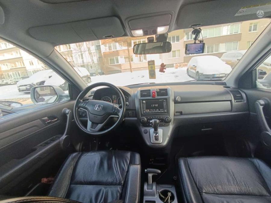 Pelēks Honda CR-V 2009 Alīta, ar dzinēja tilpumu 1.99 L un nobraukumu 277 tūkst. km par 5500 €, foto 8 vietnē AUTOMOTO.COM.LV