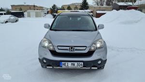 Grey Honda CR-V 2009 in Klaipeda, with an engine capacity of 2.20 L and mileage of 292 thousand km for 6200 €, photo 7 on AUTOMOTO.COM.LV