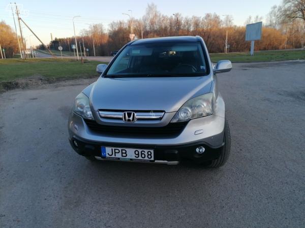 Pelēks Honda CR-V 2009 Utena, ar dzinēja tilpumu 2.20 L un nobraukumu 358 tūkst. km par 3750 €, foto 2 vietnē AUTOMOTO.COM.LV