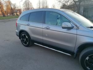 Grey Honda CR-V 2009 in Utena, with an engine capacity of 2.20 L and mileage of 358 thousand km for 3750 €, photo 5 on AUTOMOTO.COM.LV