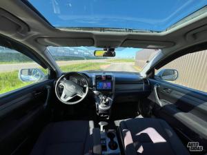 Grey Honda CR-V 2009 in Marijampole, with an engine capacity of 2.20 L and mileage of 320 thousand km for 3900 €, photo 5 on AUTOMOTO.COM.LV