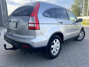Grey Honda CR-V 2009 in Jekabpils, with an engine capacity of 2.20 L and mileage of 300 thousand km for 5950 €, photo 3 on AUTOMOTO.COM.LV