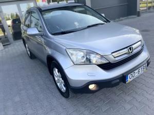 Grey Honda CR-V 2009 in Jekabpils, with an engine capacity of 2.20 L and mileage of 300 thousand km for 5950 €, photo 6 on AUTOMOTO.COM.LV