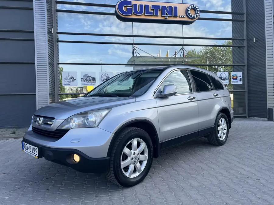 Grey Honda CR-V 2009 in Jekabpils, with an engine capacity of 2.20 L and mileage of 300 thousand km for 5950 €, photo 14 on AUTOMOTO.COM.LV