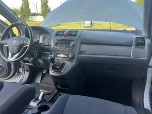 Grey Honda CR-V 2009 in Jekabpils, with an engine capacity of 2.20 L and mileage of 300 thousand km for 5950 €, photo 23 on AUTOMOTO.COM.LV