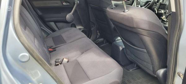 Pelēks Honda CR-V 2009 Plungė, ar dzinēja tilpumu 0.00 L un nobraukumu 280 tūkst. km par 4200 €, foto 8 vietnē AUTOMOTO.COM.LV