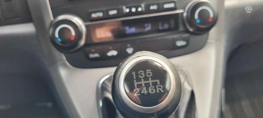 Pelēks Honda CR-V 2009 Plungė, ar dzinēja tilpumu 0.00 L un nobraukumu 280 tūkst. km par 4200 €, foto 13 vietnē AUTOMOTO.COM.LV