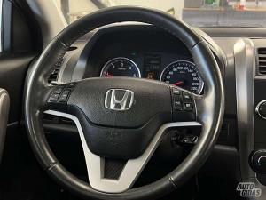 Grey Honda CR-V 2009 in Aukstieji Rusokai, with an engine capacity of 2.20 L and mileage of 387 thousand km for 4300 €, photo 25 on AUTOMOTO.COM.LV