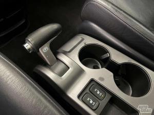 Grey Honda CR-V 2009 in Aukstieji Rusokai, with an engine capacity of 2.20 L and mileage of 387 thousand km for 4300 €, photo 34 on AUTOMOTO.COM.LV